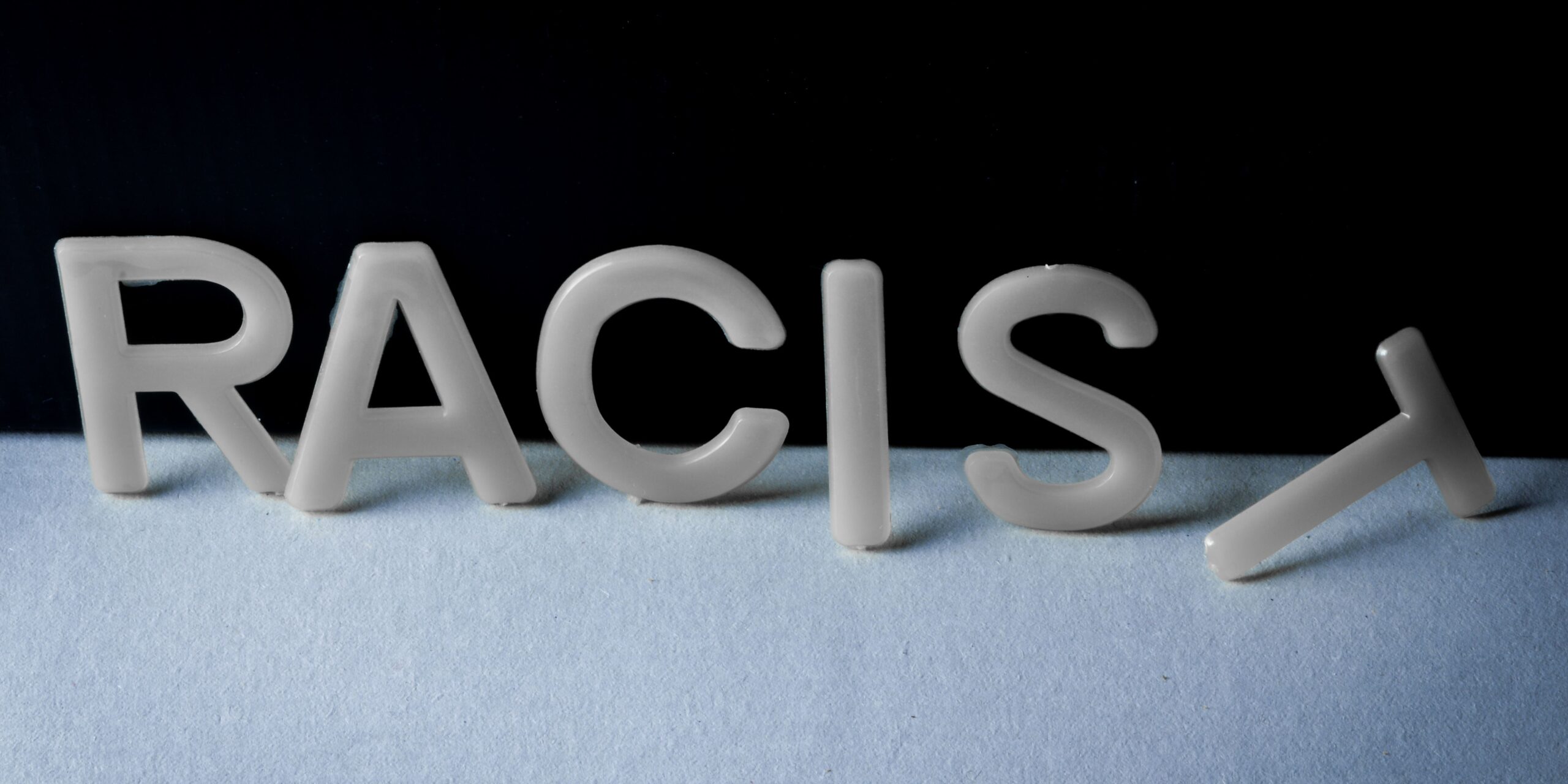 Sinister sounds: How the phonetics of scare words amplify their meaning ...